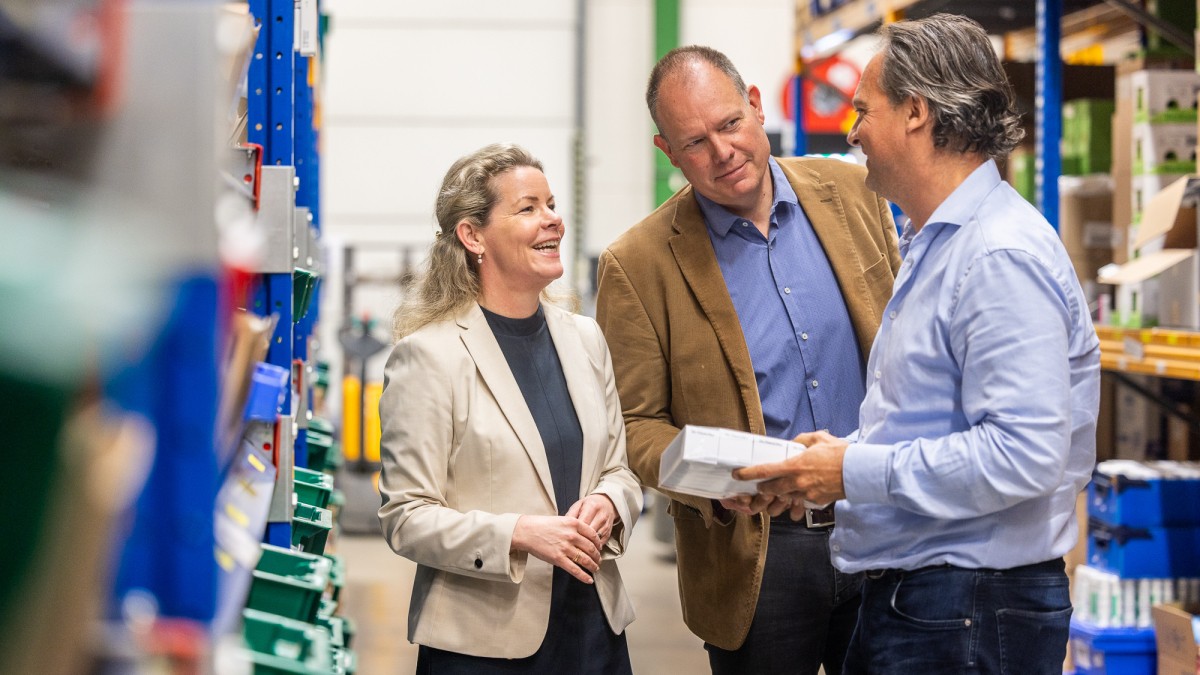 Burgerinitiatief zorghulp-drogist lanceert online-drogist - Vakblad ...